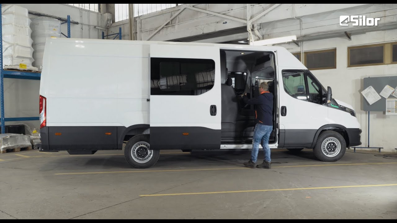 L'allestimento Crew Cab spiegato in breve | Silor srl - YouTube