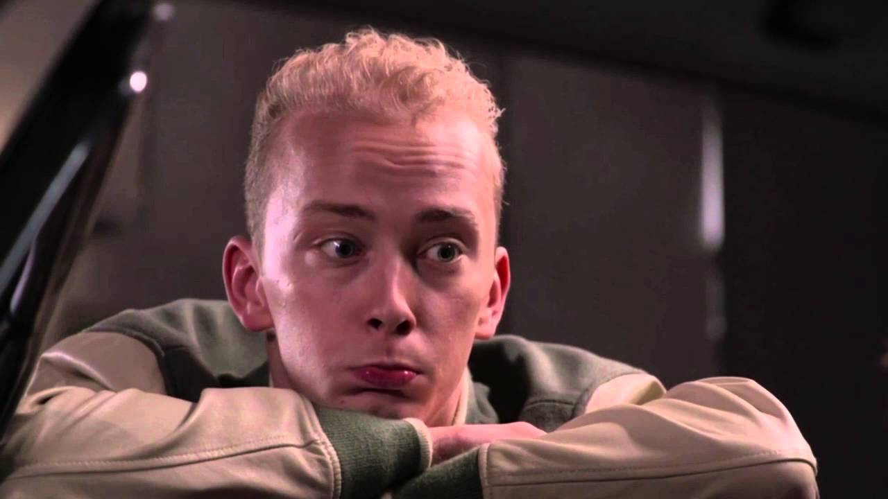 Salkkarit (2016) - Tale vittuilee Karille - YouTube