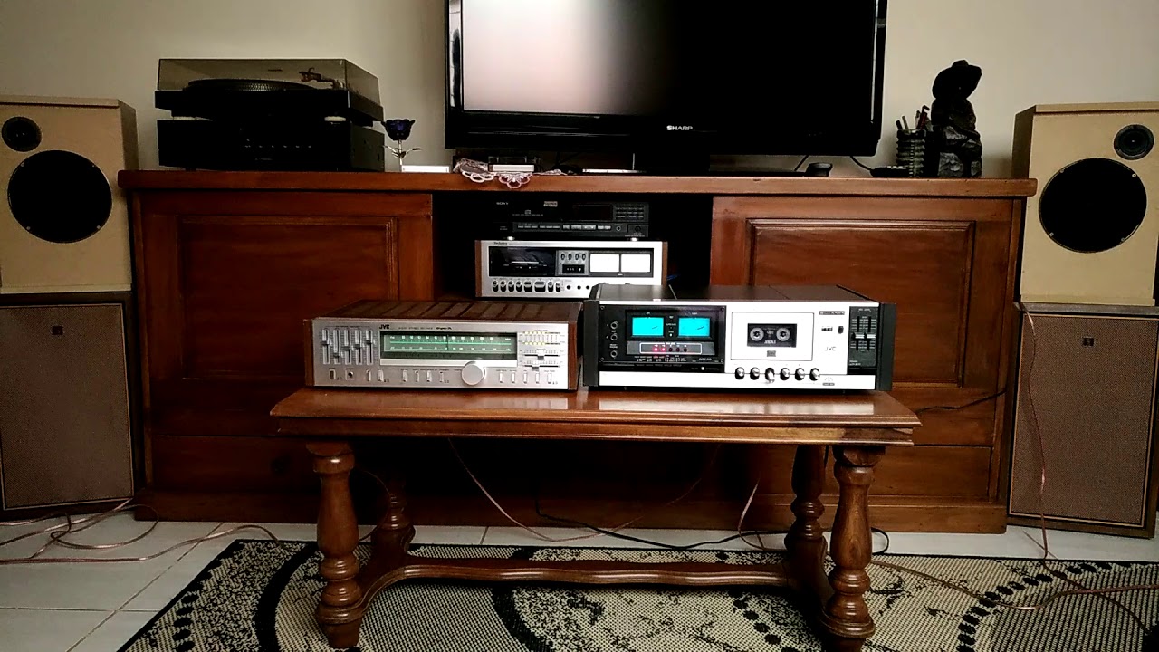 JVC R-S33 + JVC KD-S200 MKII + Full range Loudspeaker - YouTube