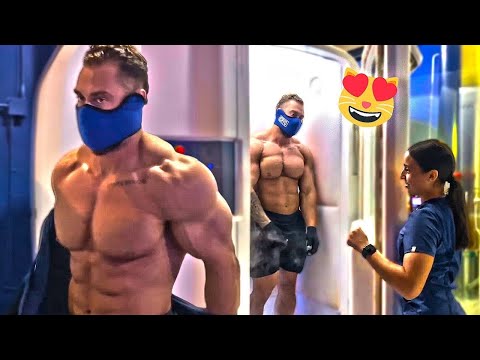 РЕАКЦИЯ Людей на БОДИБИЛДЕРОВ - Бодибилдинг мотивация
