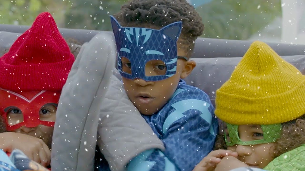 PJ在現實生活中掩蓋！ |在屋子裡度假| PJ Masks Chinese - YouTube