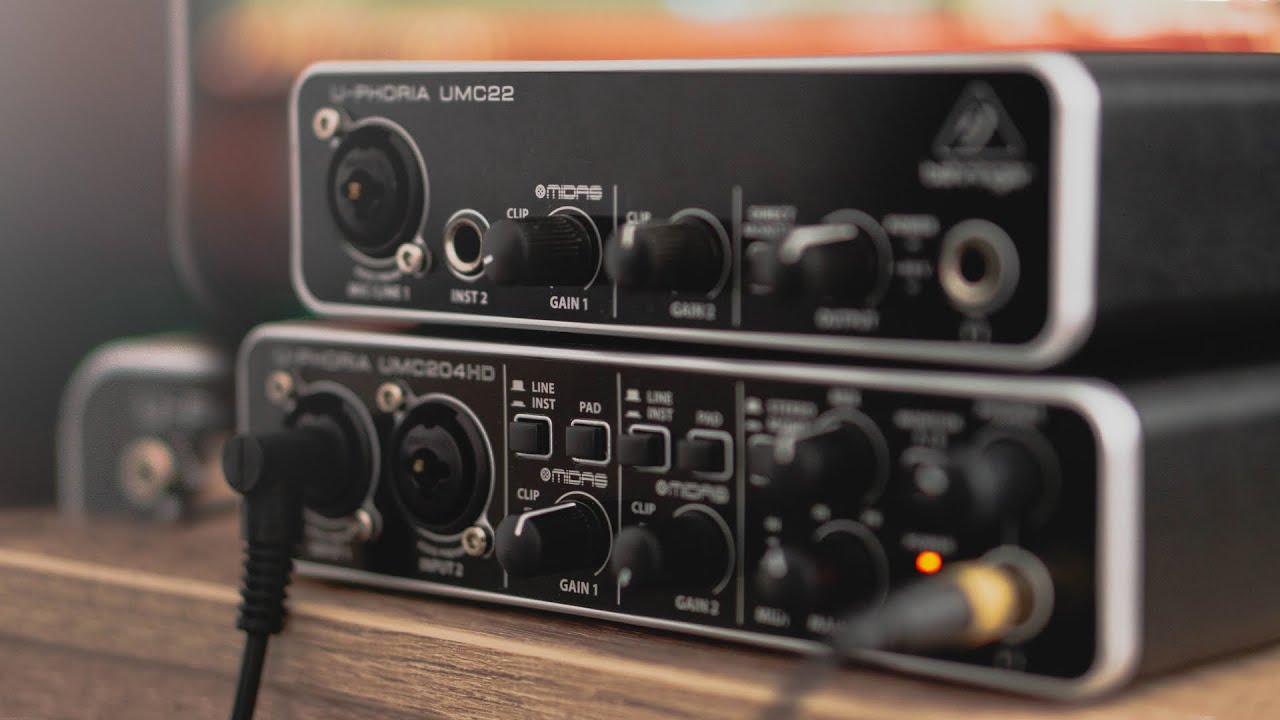 BEHRINGER UMC204HD - Unboxing - YouTube