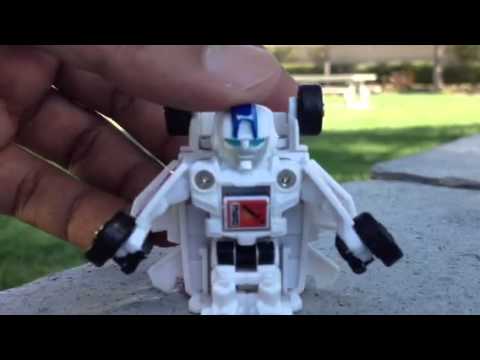 Transformer Toy That Transforms into a Plane - YouTube