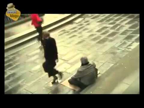 Görmeyen dilenci adam ve zeki kadın