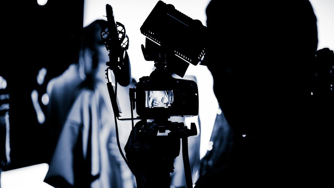 How To Create a Live Show on Youtube & Facebook - YouTube