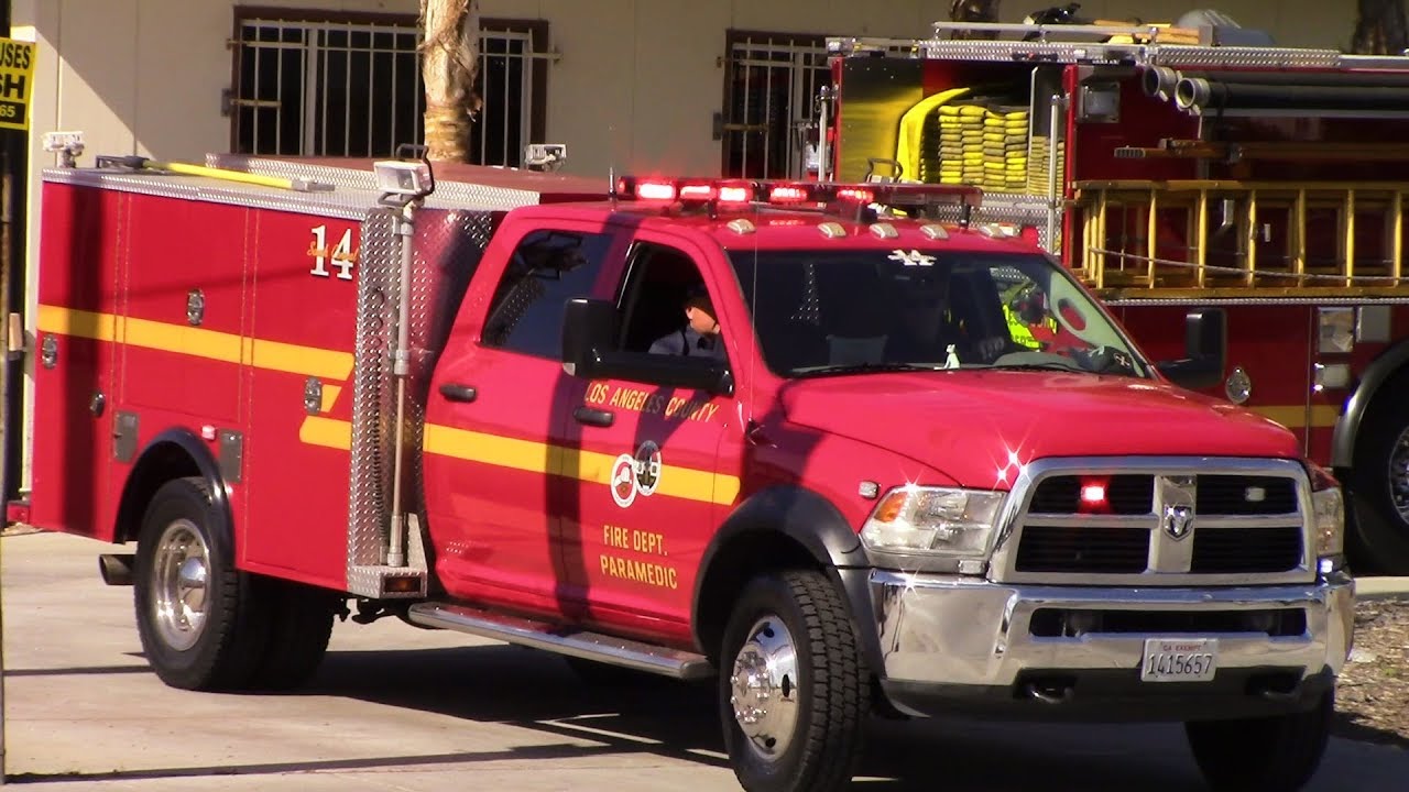 LACoFD Squad 14 Responding from Station 170 - YouTube