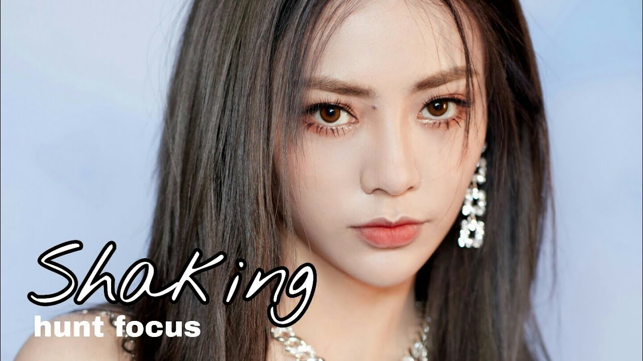 The9 Xie Keyin/Shaking Focus "Hunt" Live Performance at 618 Event - YouTube