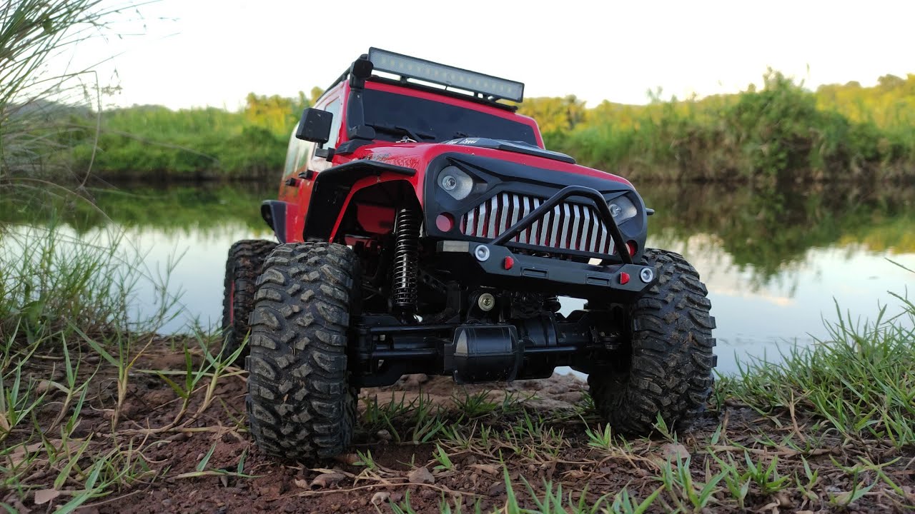 Walking on a cobblestone track/ ADVANTURE RGT 8610 ROCK CRAWLER - YouTube