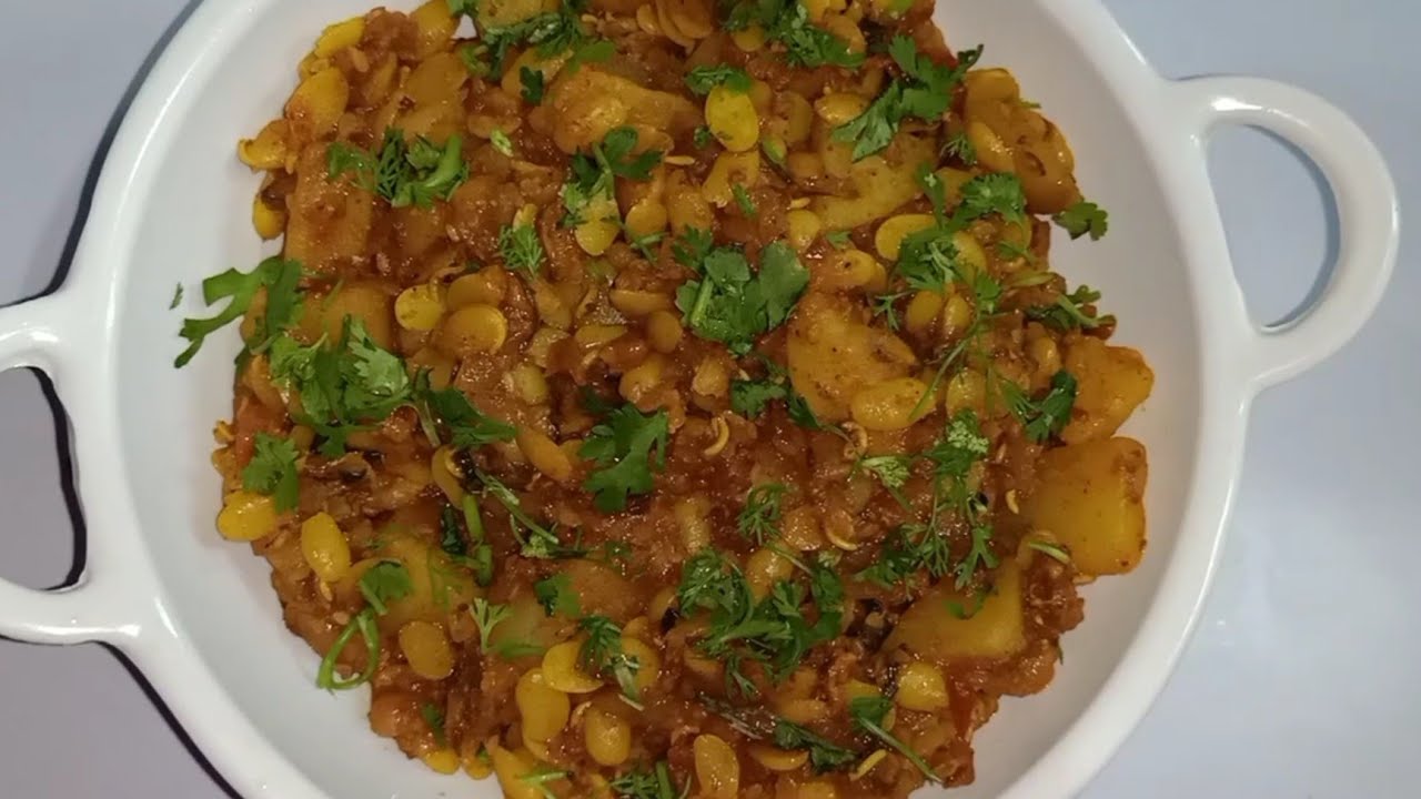 HOW TO MAKE VAAL RECIPE | BUTTER BEANS CURRY | VAL KI SABJI | वाल की ...