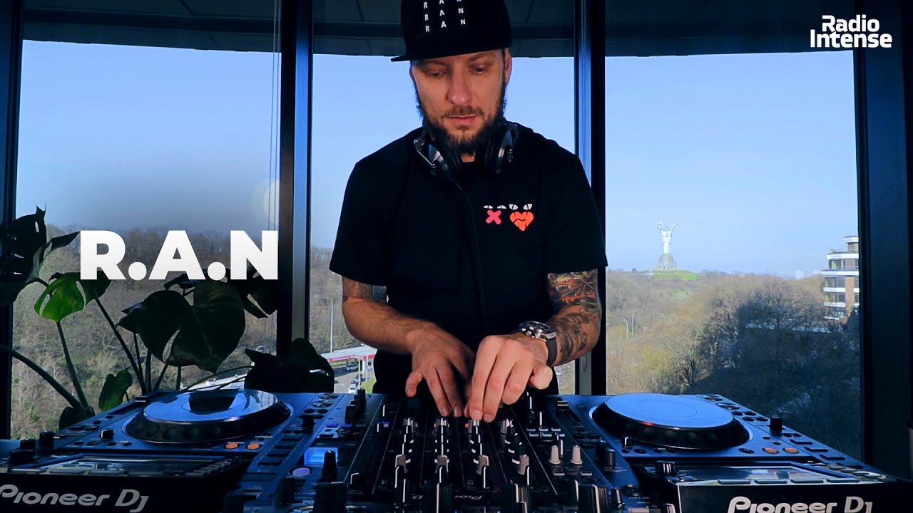 R.A.N - Live @ Radio Intense Kyiv 02.04.2020 // Techno Mix - YouTube