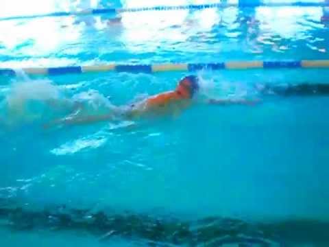 Best swimmer ever?! (50m crawl) - YouTube