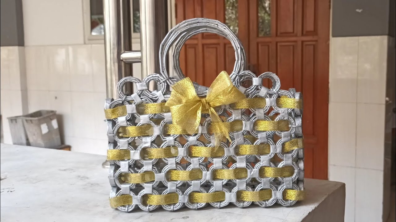 MEMBUAT TAS DARI KERTAS BEKAS#IPAS - YouTube