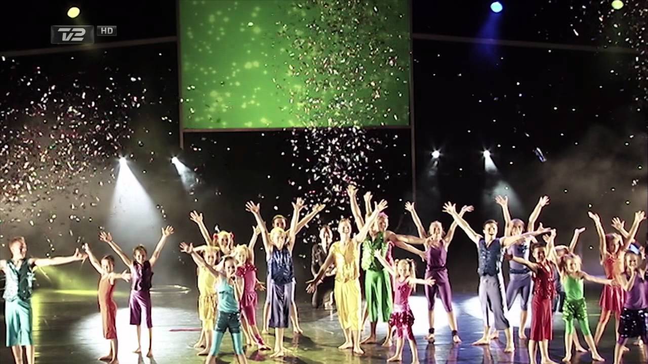 Flying Superkids Around The World HD, Test - YouTube