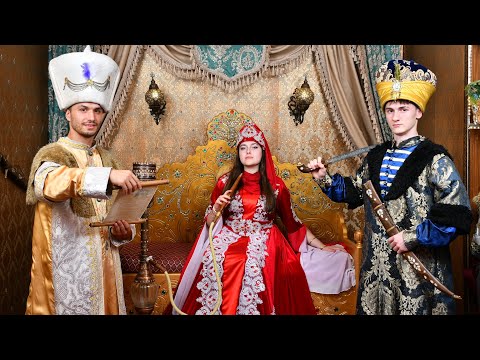 GECE VAKTI TOPKAPI SARAYI VLOG (ilk 10 dk 2026 yılı modası yorumlama)