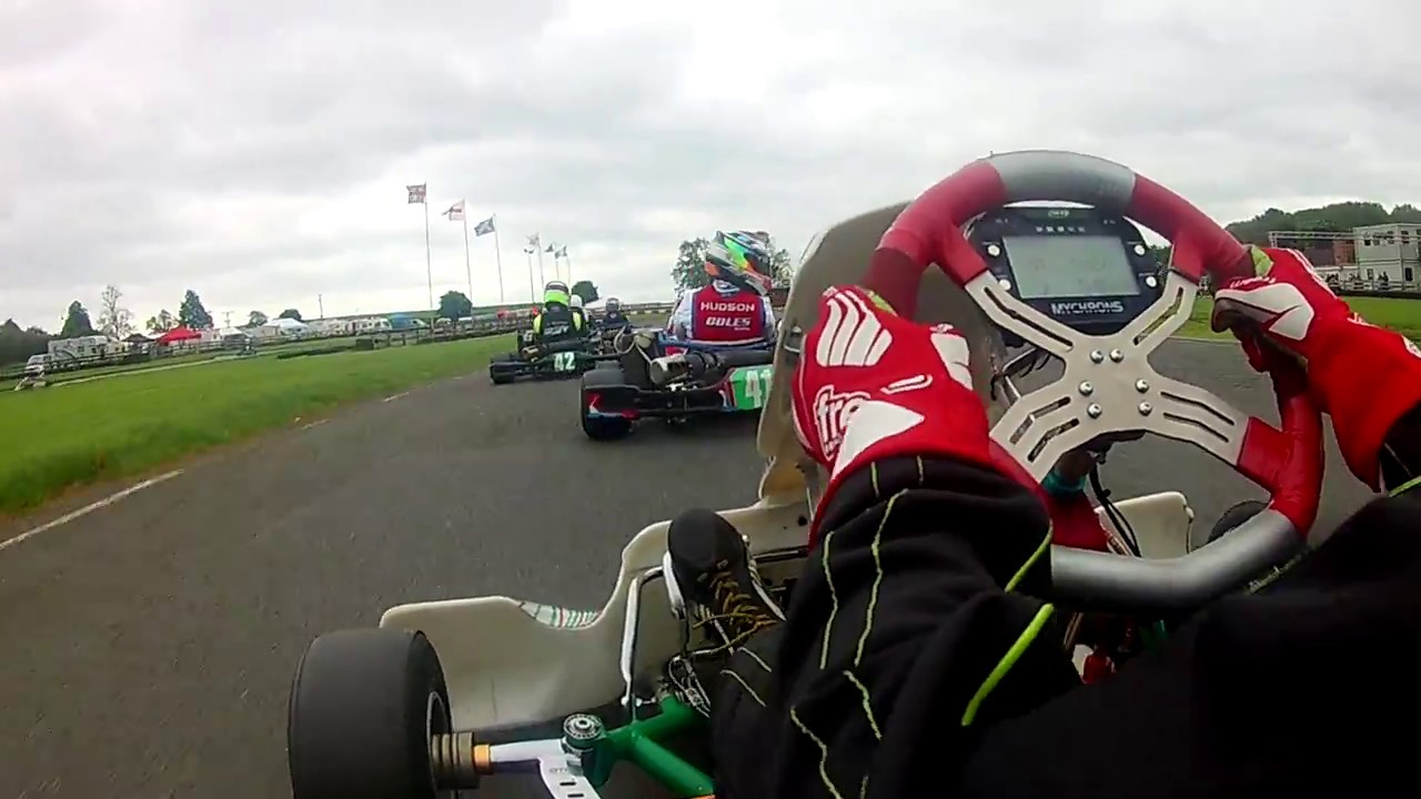 Whilton Mill MSA race weekend test. - YouTube