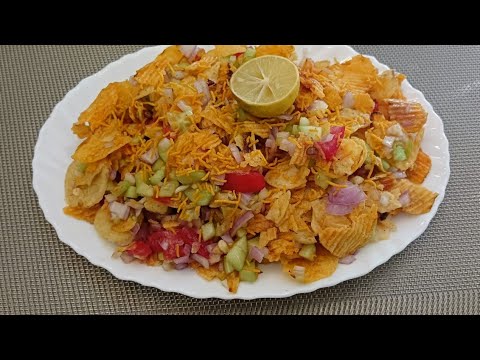 Easy and simple lays chaat|Quick recipe of chaat. - YouTube