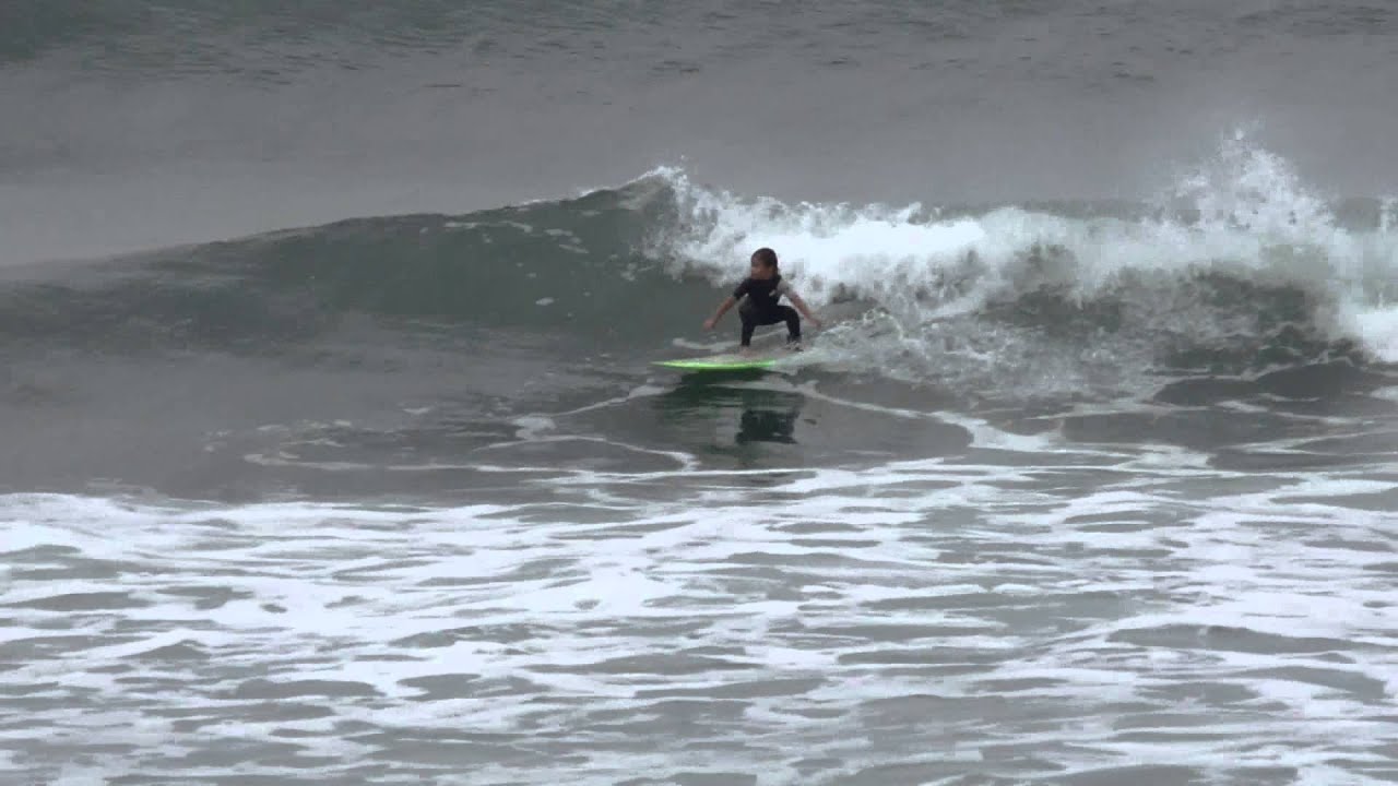 FUN Session Surfing with Sky - YouTube