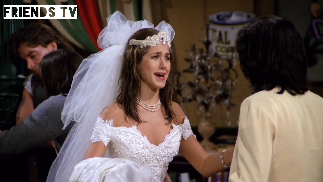 FRIENDS S01E01 | FIRST SCENE | JOEY- CHANDLER - PHEOBE - MONICA ...