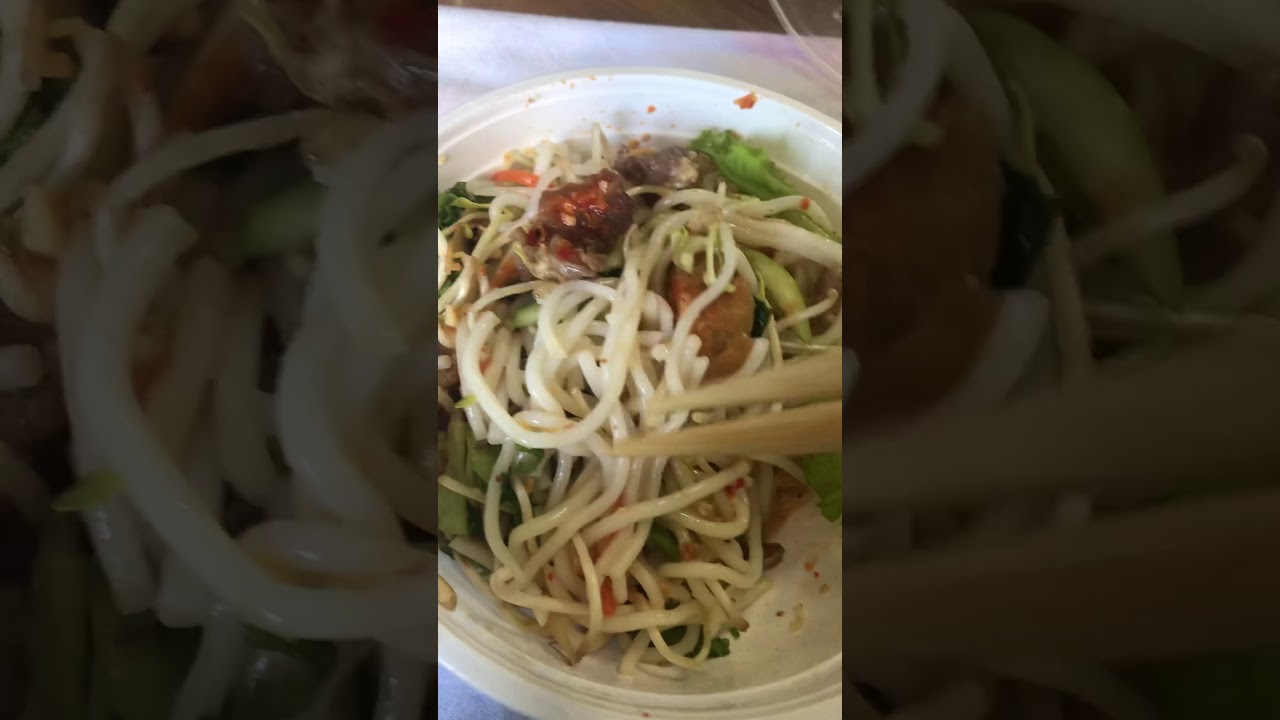 Banh Sung Yummy Khmer breakfast - YouTube