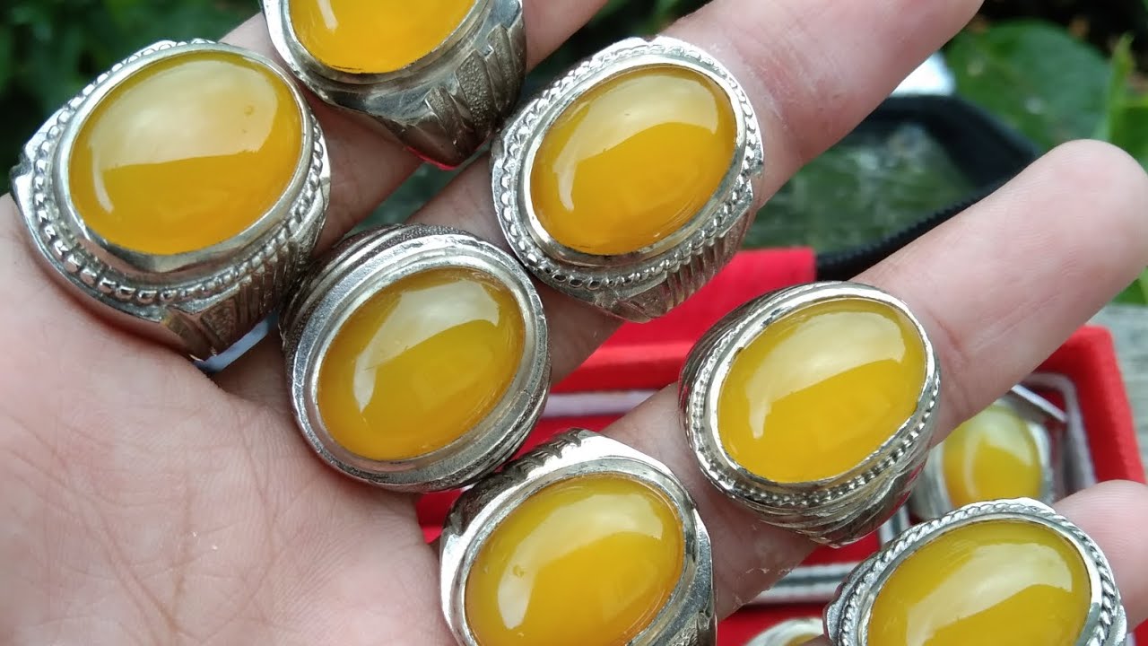 BATU CINCIN YELLOW SUNKIST/CHALSEDONY - YouTube