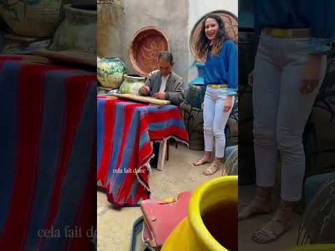 ❤️🌞La technique ancestrale de la gravure sur métal… Belle découverte ! #tunisie #artisanat