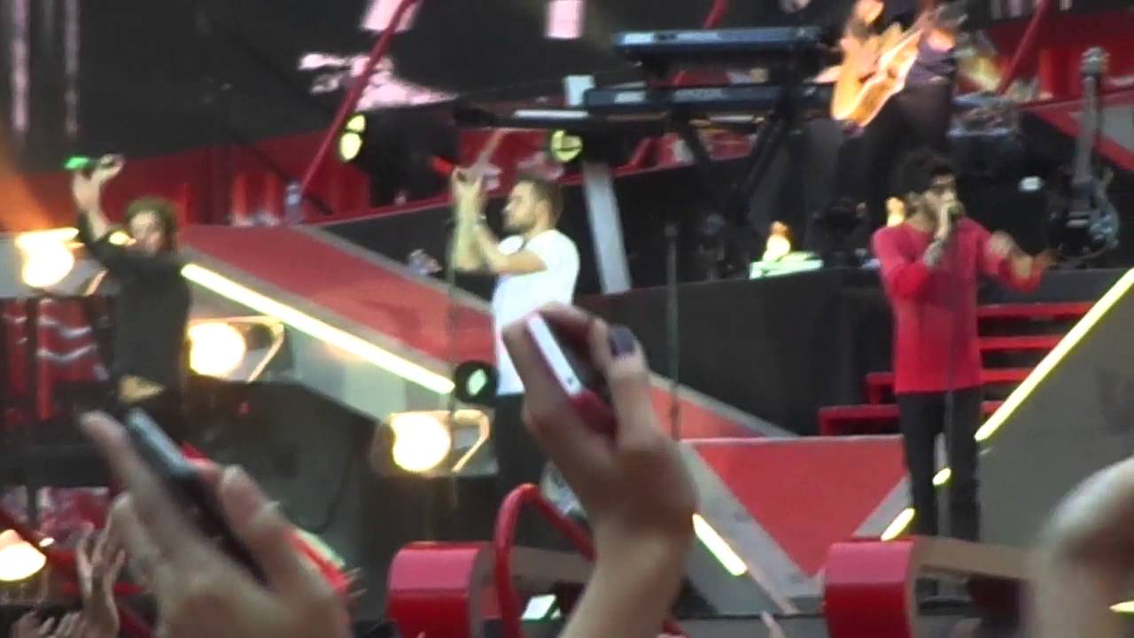 One Direction - through the dark - Paris - 20 june 14 - YouTube
