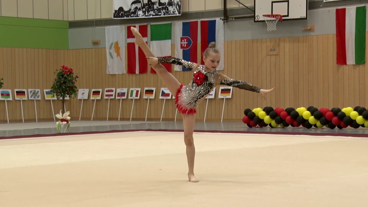 Angelina Bonnier 2010 LUX - YouTube