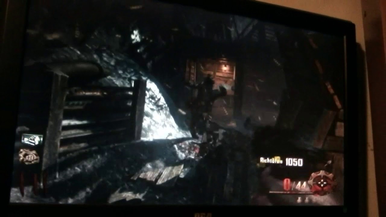 Bo2 Zombies #1 How to upgrade the lightning staff - YouTube