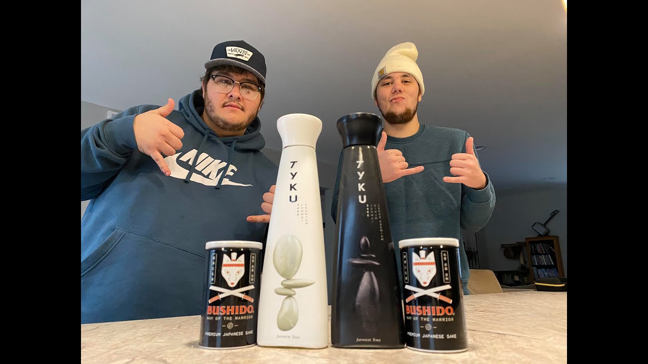 WISCONSIN GUYS TRY JAPANESE SAKE (REACTION) - YouTube