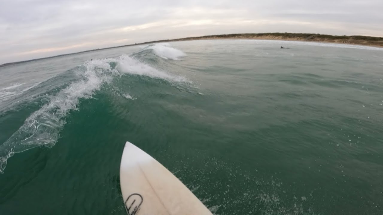 POV SURFING STRAIGHT ONSHORE WAVES - YouTube