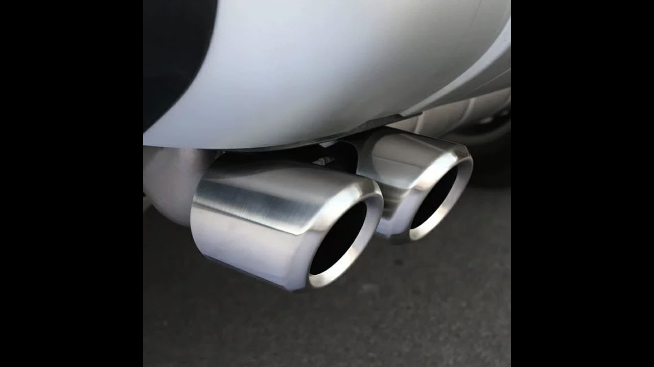 Land Rover's modified exhaust pipes - YouTube
