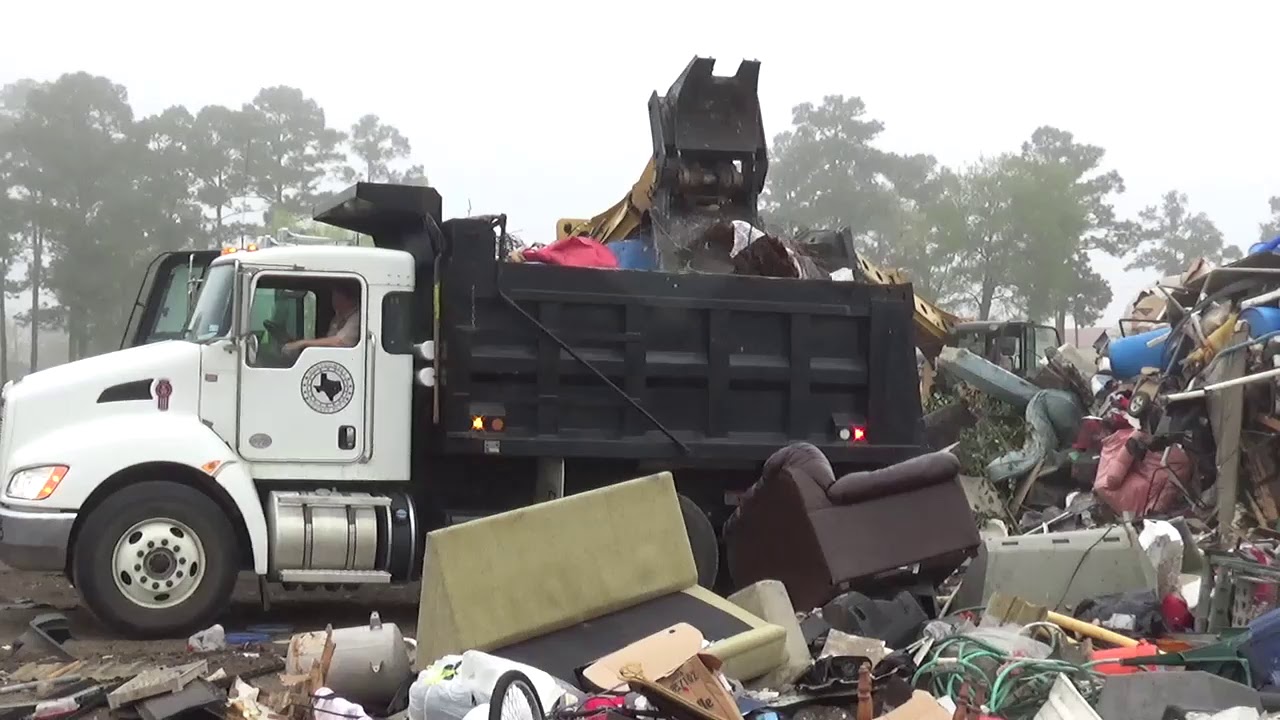 Heavy Trash 2019 - YouTube