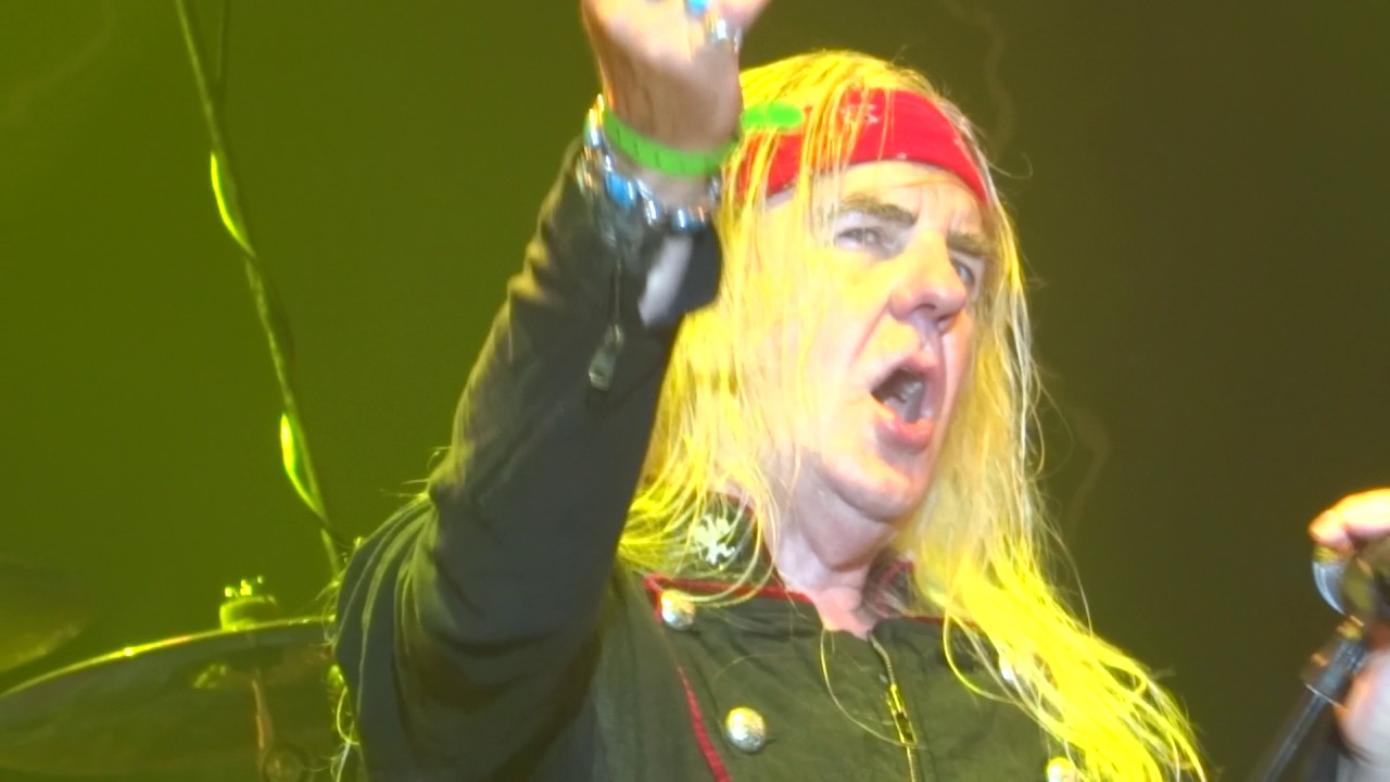 Saxon - Wheels of Steel - Live at the Masters of Rock 2017 - YouTube