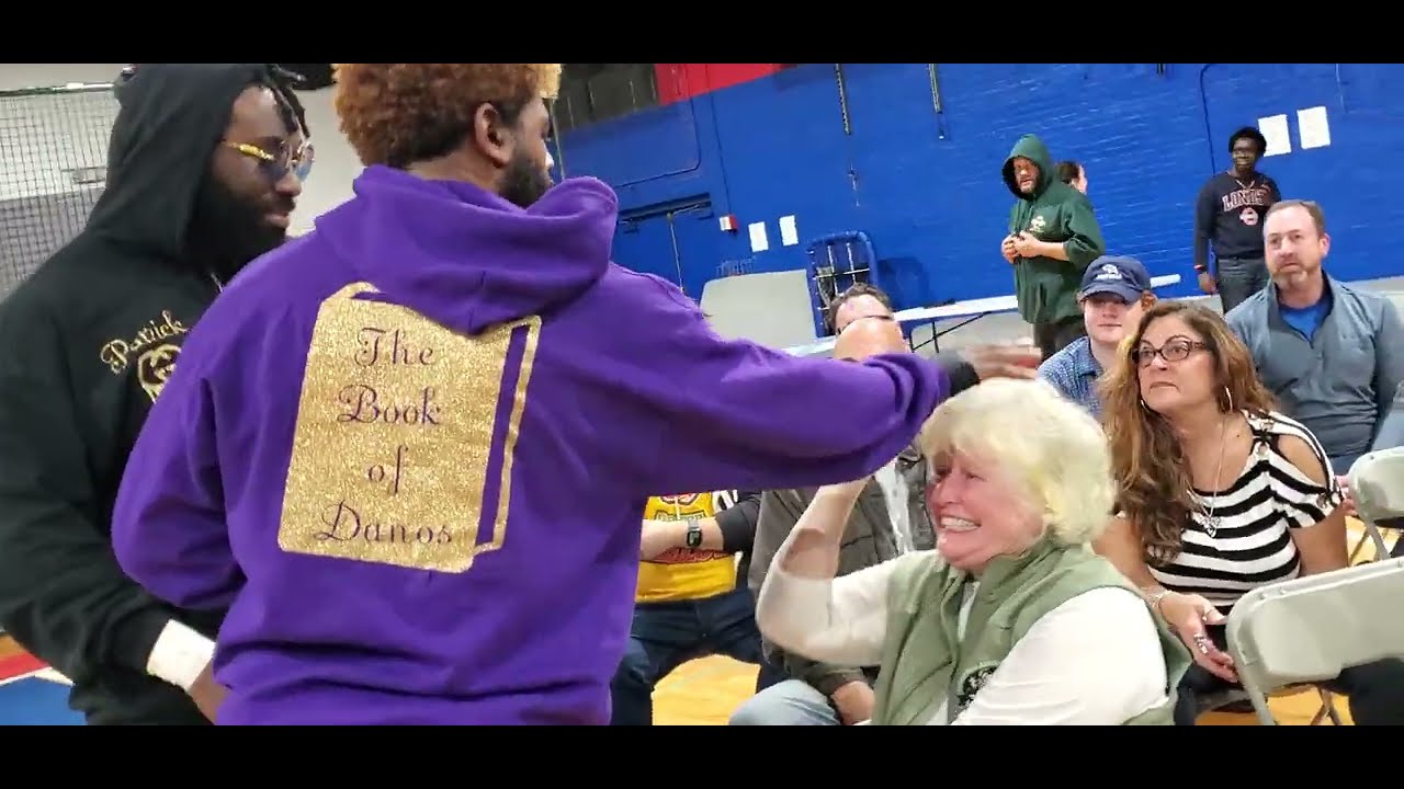 Dan DeMan & Patrick Saint v Andd Bivians & Legit Perfect Perkins - YouTube