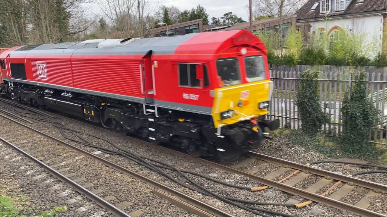 Class 66 | 66057 | DB Cargo UK - YouTube