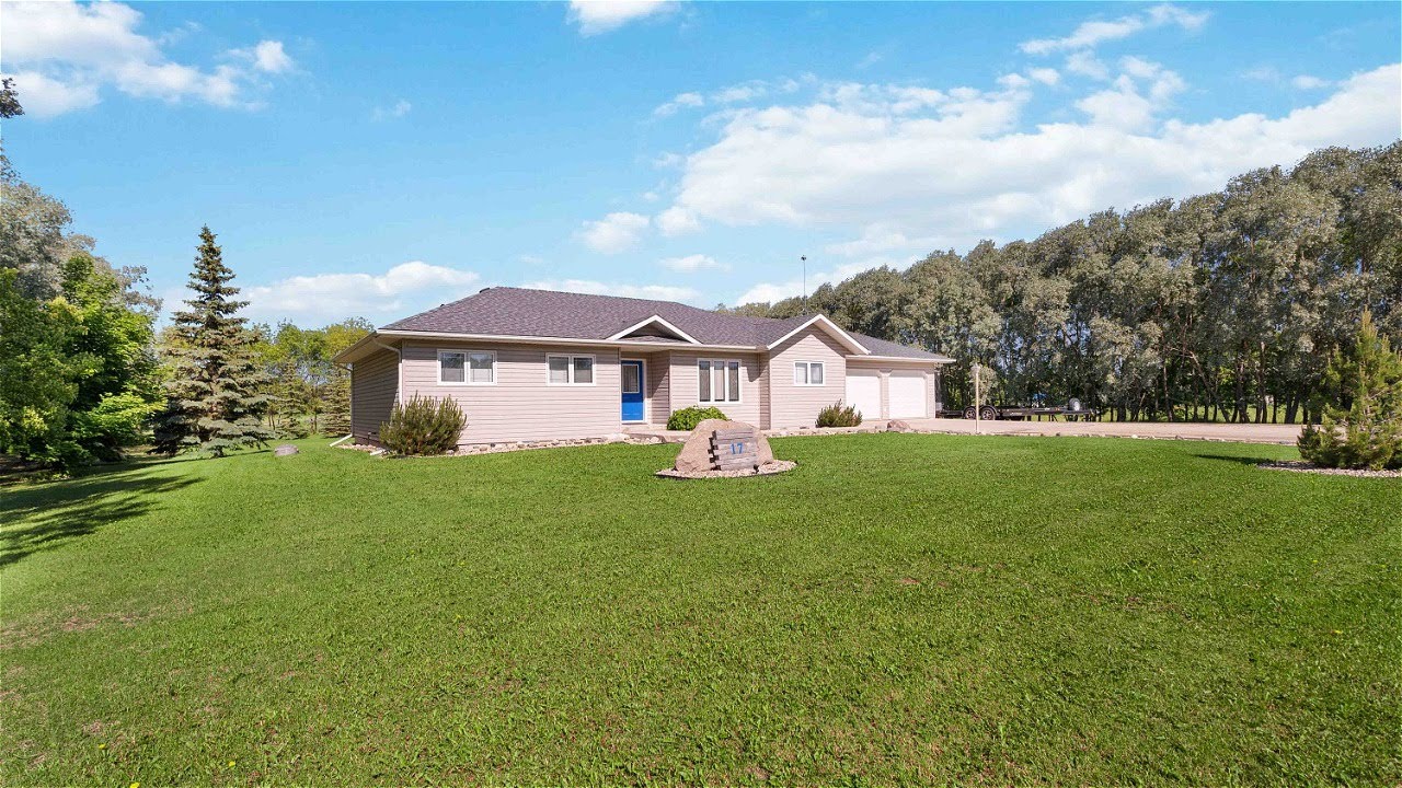 17 Franklyn N, St Eustache, Winnipeg, MB - YouTube