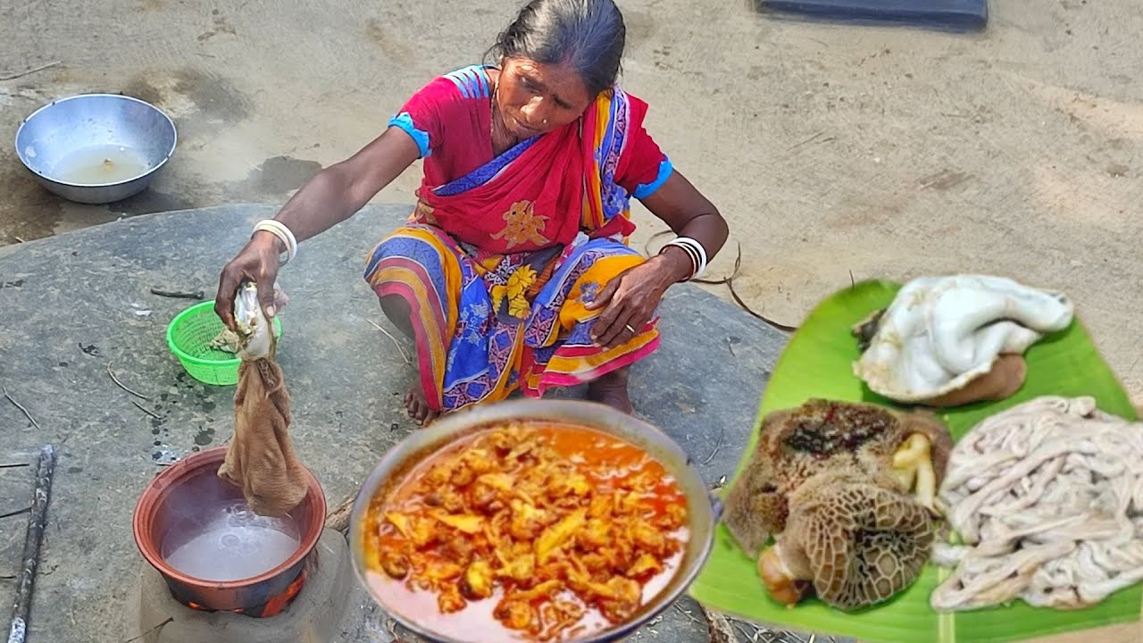 Goat Intestine Curry Cooking by Village Santali People| GOAT INTESTINE ...