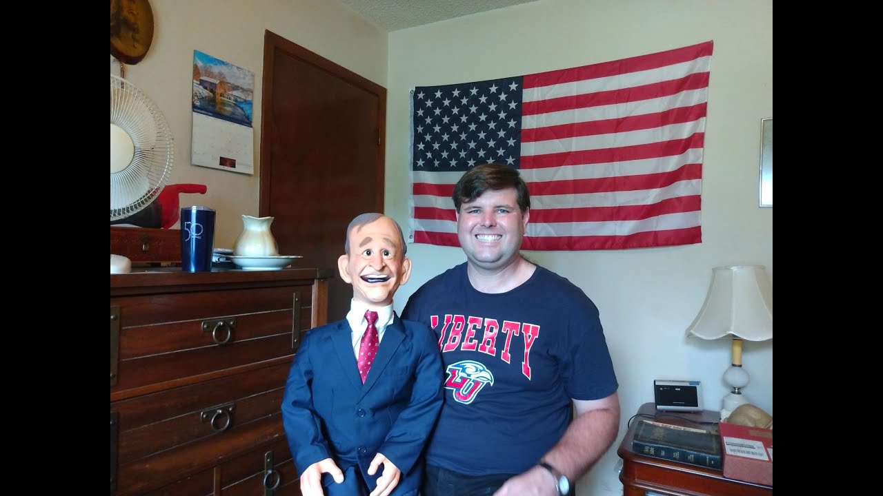 George H. W. Bush's Jokes Blooper Video - YouTube