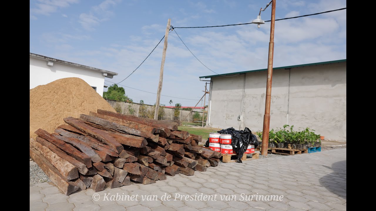 04 02 2025 MARKOESA SECTOR KRIJGT BOOST - YouTube