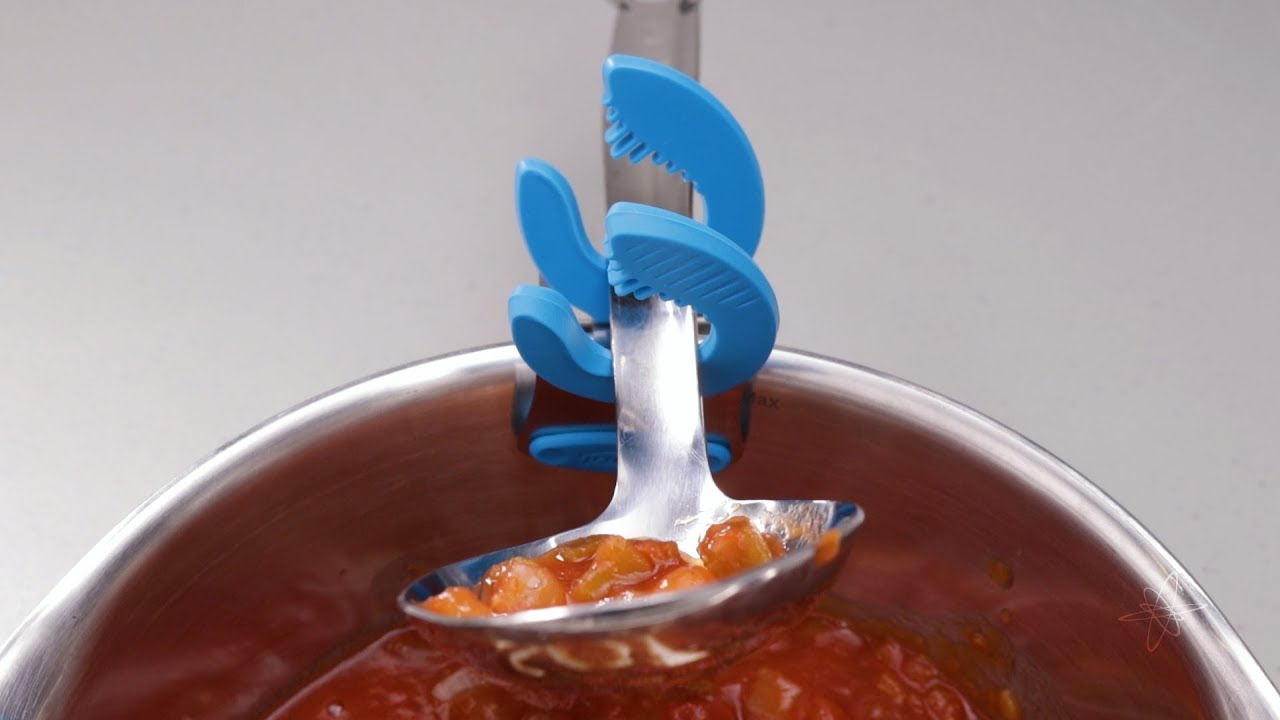 Trudeau Flex Pot Clip Gripper – Holds Cooking Utensils Neatly - YouTube