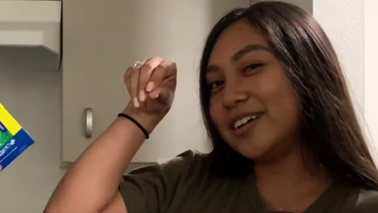 TOOTHPASTE SANDWICH/HOTDOG?!? EATING TUBE OF TOOTHPASTE?E - YouTube