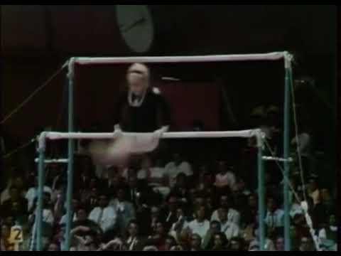 🥇Věra Čáslavská🥇uneven bars finals 1968 Mexico City Olympics games