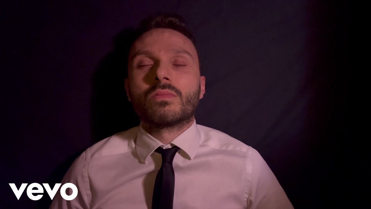 Sebastiano Mauriello - Sempre piccola - YouTube