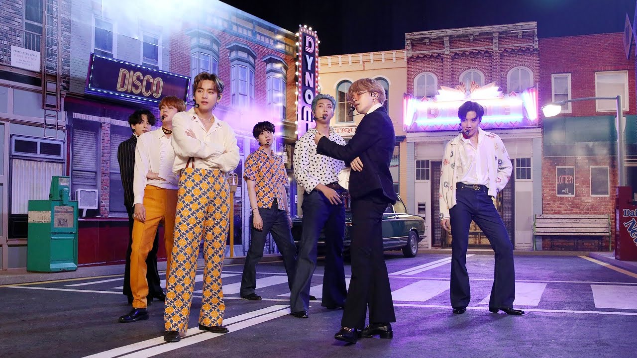 BTS " MAKE IT RIGHT " IHEART RADIO MUSIC FESTIVAL 2020 - YouTube