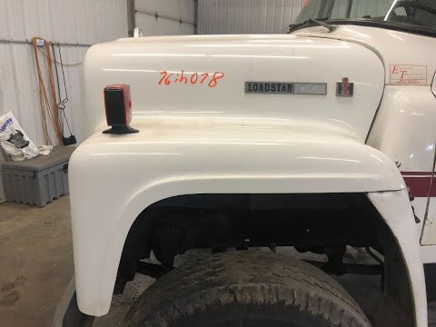 1976 International 1800 LOADSTAR Hood - 25027279