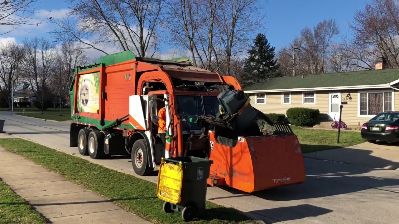 Curotto Can Garbage Truck: Flood Brothers Mack Heil - YouTube