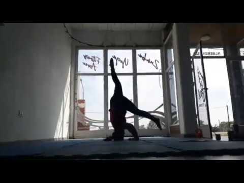 Clase Acro piso mano a mano 💪 - YouTube