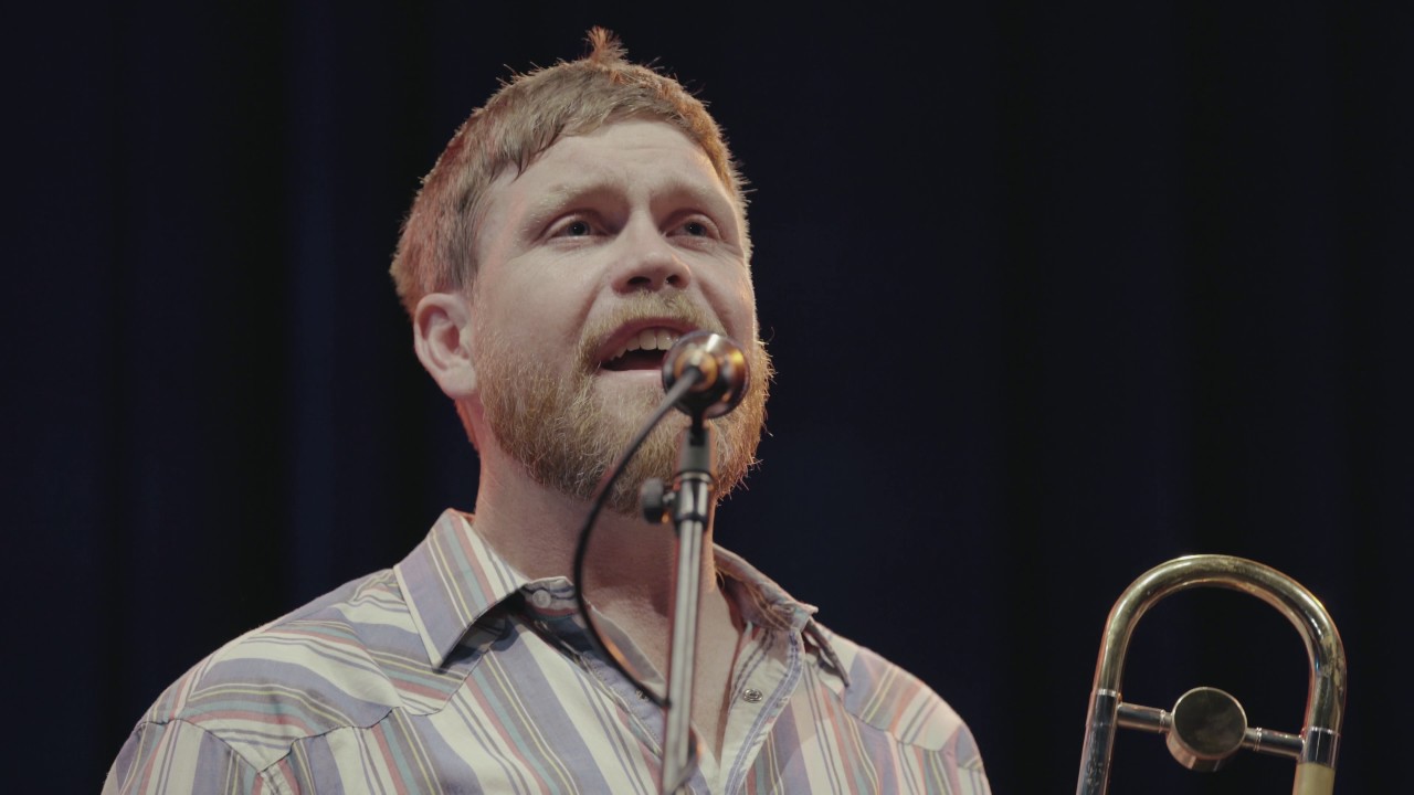 Mr. December | “Dust“ | Onstage with Jim & Tom | 9/11/16 - YouTube