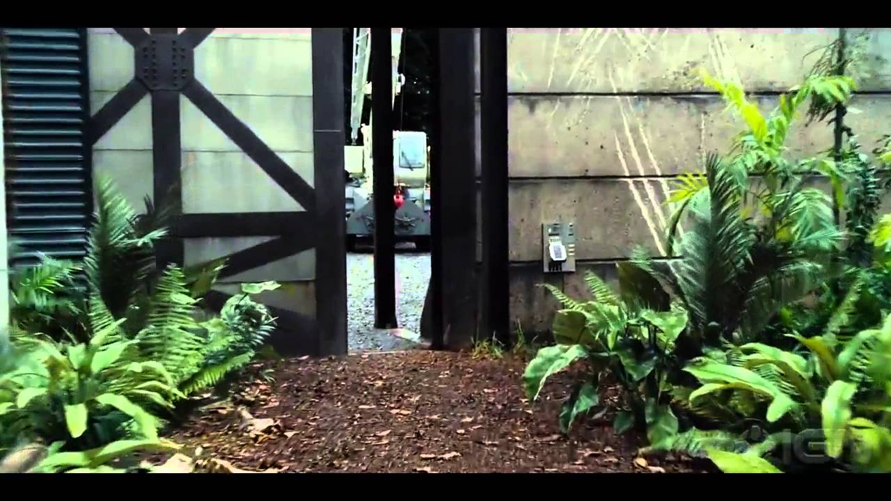 Jurassic World Indominus Rex Paddock Clip - YouTube