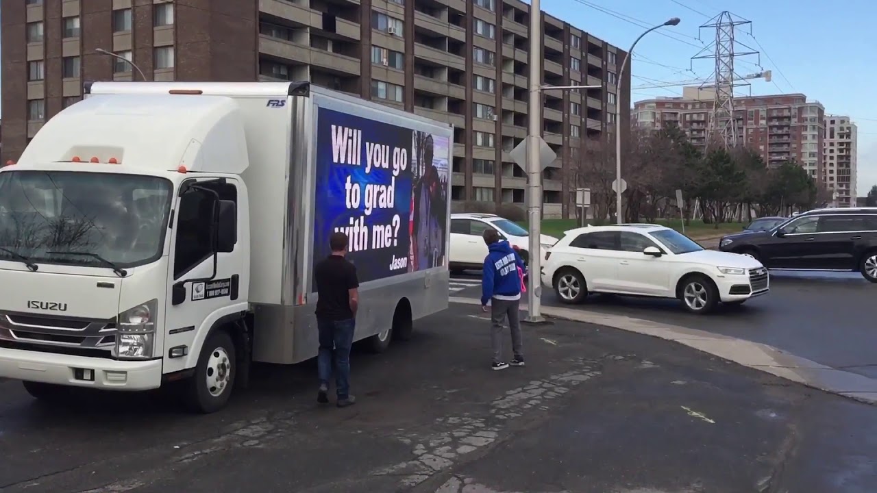 Accent Media, Affichage mobile camion, Camion publicitaire pour ...